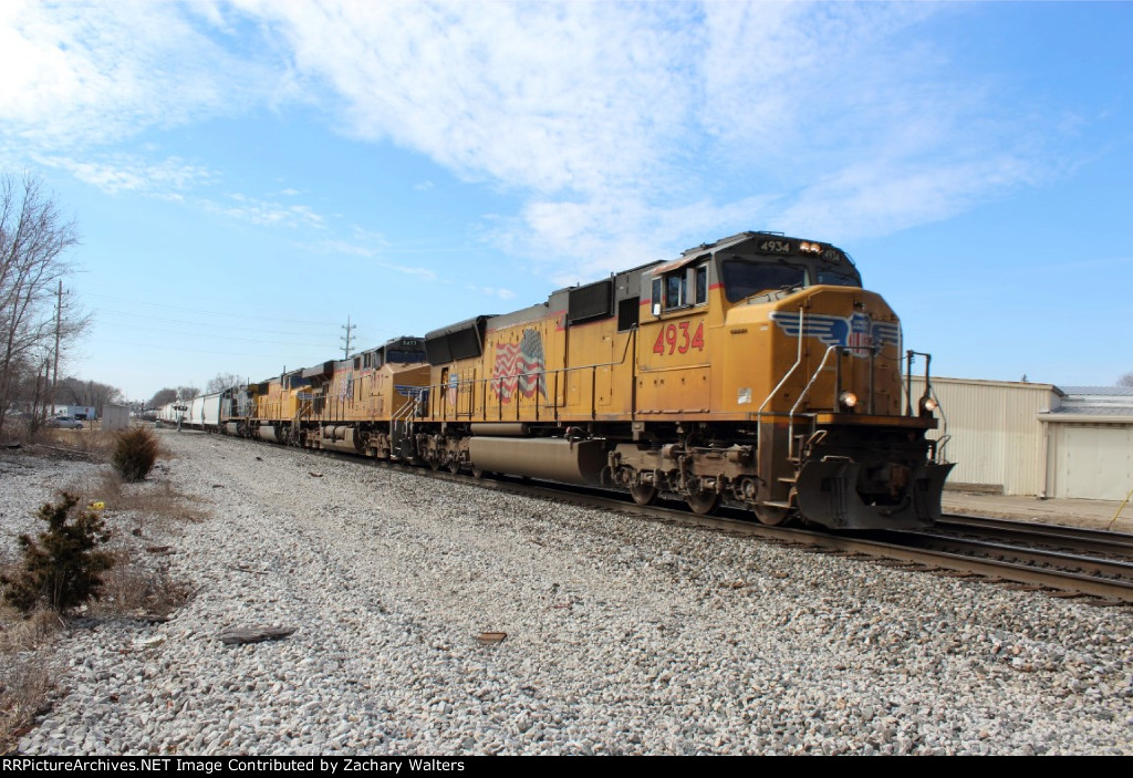 UP 4934 5477 4007 CSX 342